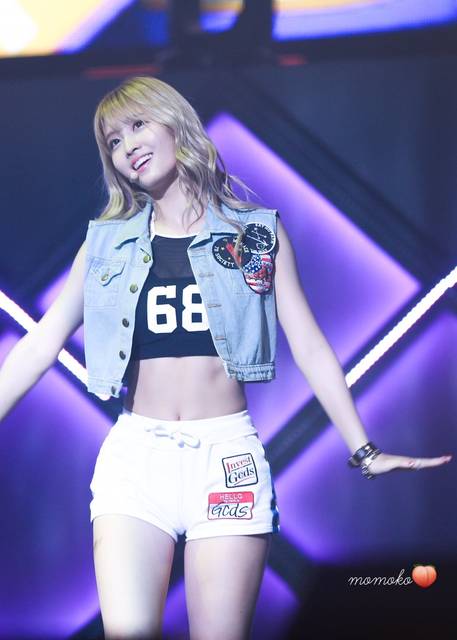 ウエストが細い韓国女性アイドルTOP12【くびれ画像付き・K-POP】